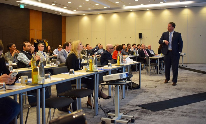 TCL会议突出了新的机会